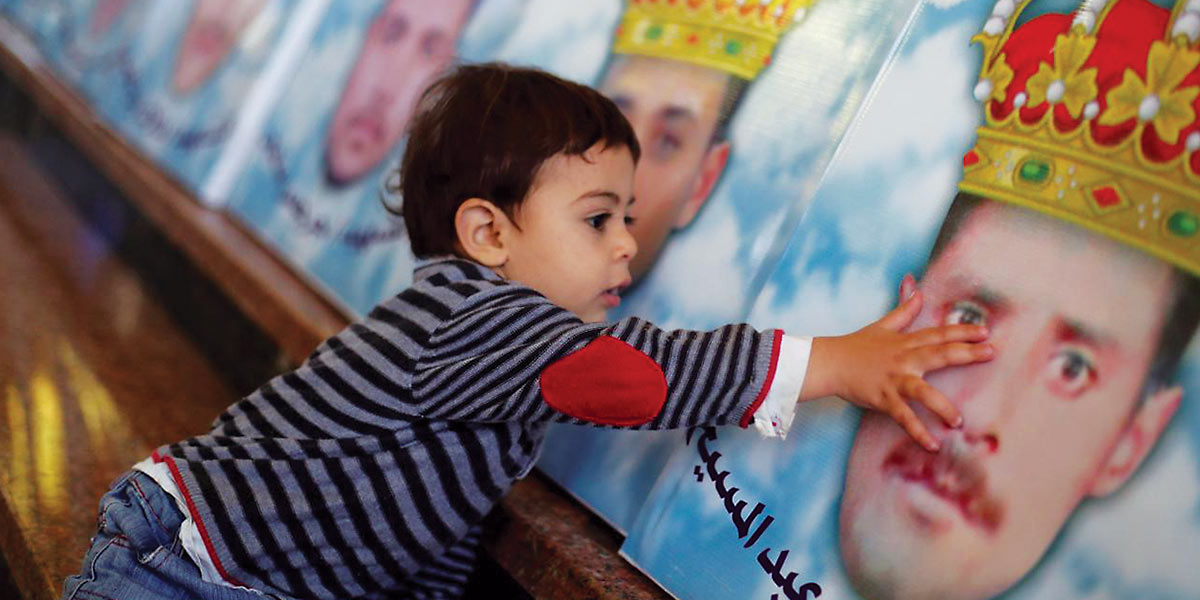 Family and Friends: Issue 19